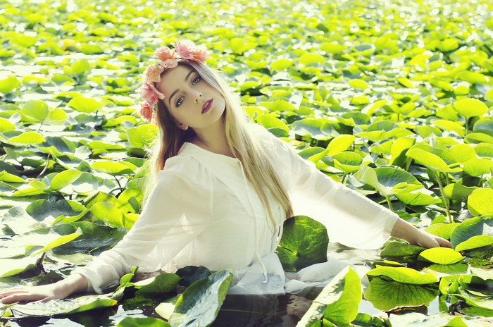 Amazing model - Coolwallpapers.me!