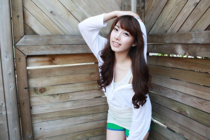xiao zhou desktop 2256x1504 - Coolwallpapers.me!