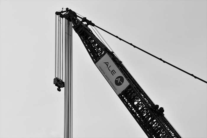 crane 4k wallpaper - Coolwallpapers.me!