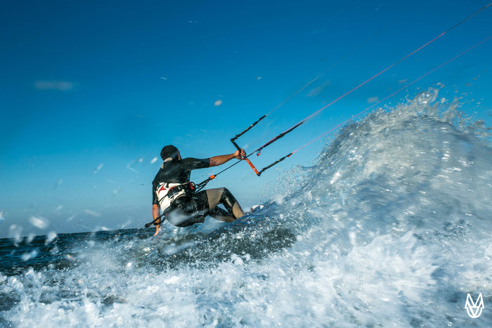 1366x768 kitesurfing background - Coolwallpapers.me!