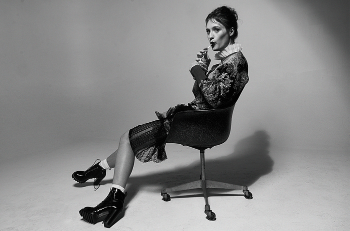 1813x1200 mackenzie davis wallpaper - Coolwallpapers.me!