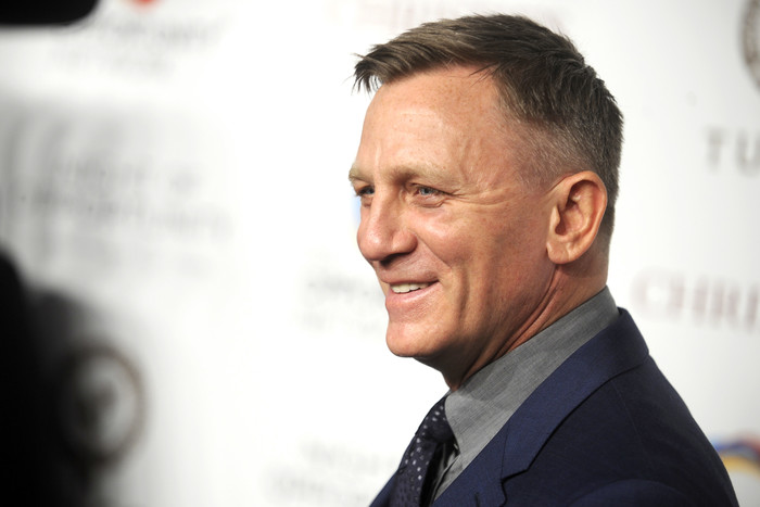 daniel craig HD wallpapers, backgrounds