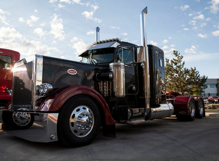 2489x1400 / 2489x1400 peterbilt wallpaper - Coolwallpapers.me!